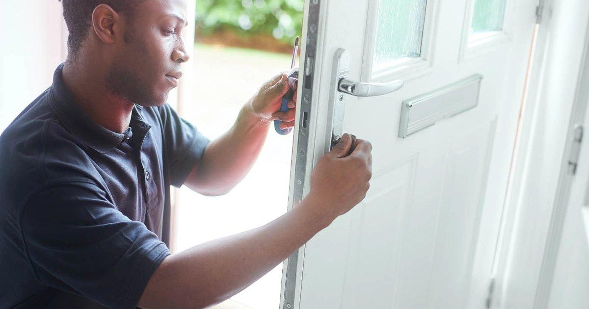 LOCKSMITH | Find Locksmiths Near Me | 24/7 Emergency Locksmith